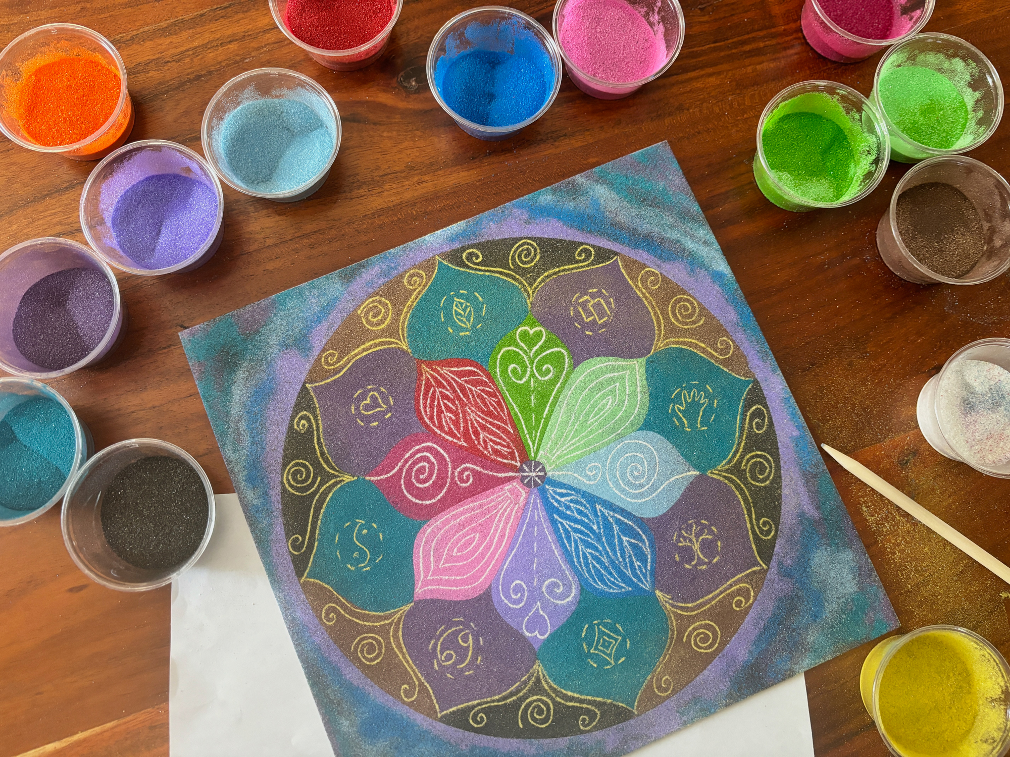 Sand Art Cups With Lids - Personal Sand Art Mandala Kit